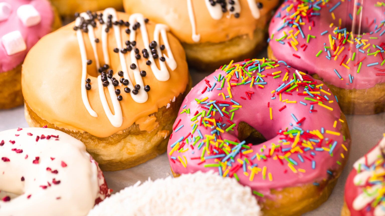 Dunkin Franchise Cost: Fees & Requirements.