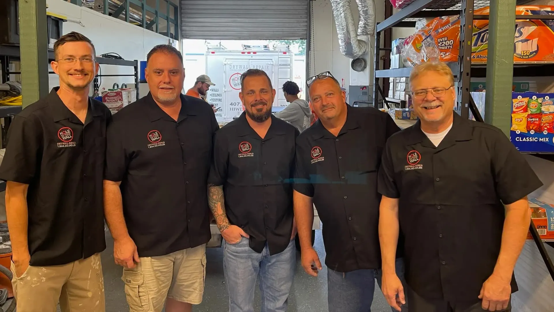 Hole in the Wall Franchise Review & Owner Fit Guide.